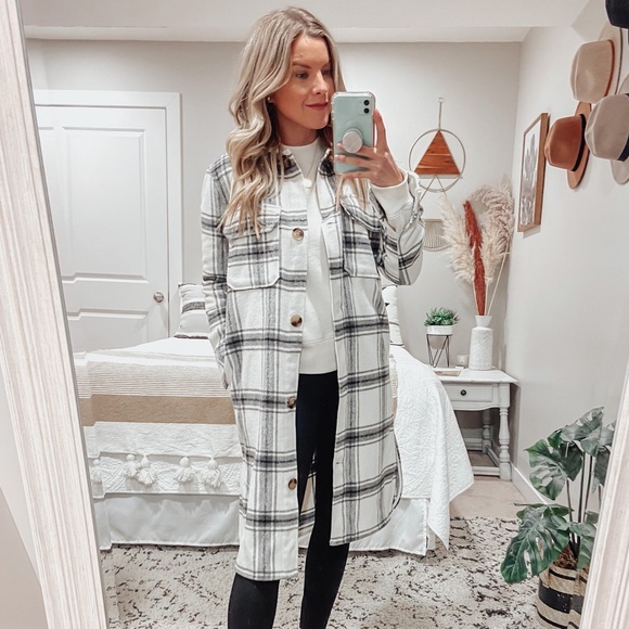 SO | Jackets & Coats | Ivory Black Plaid Longline Shacket Shirt Jacket ...